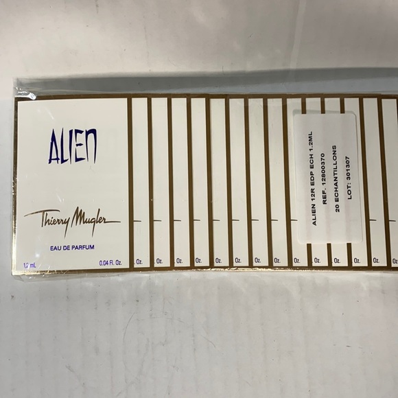 Thierry Mugler | Makeup | Thierry Mugler Alien Sample 2 | Poshmark